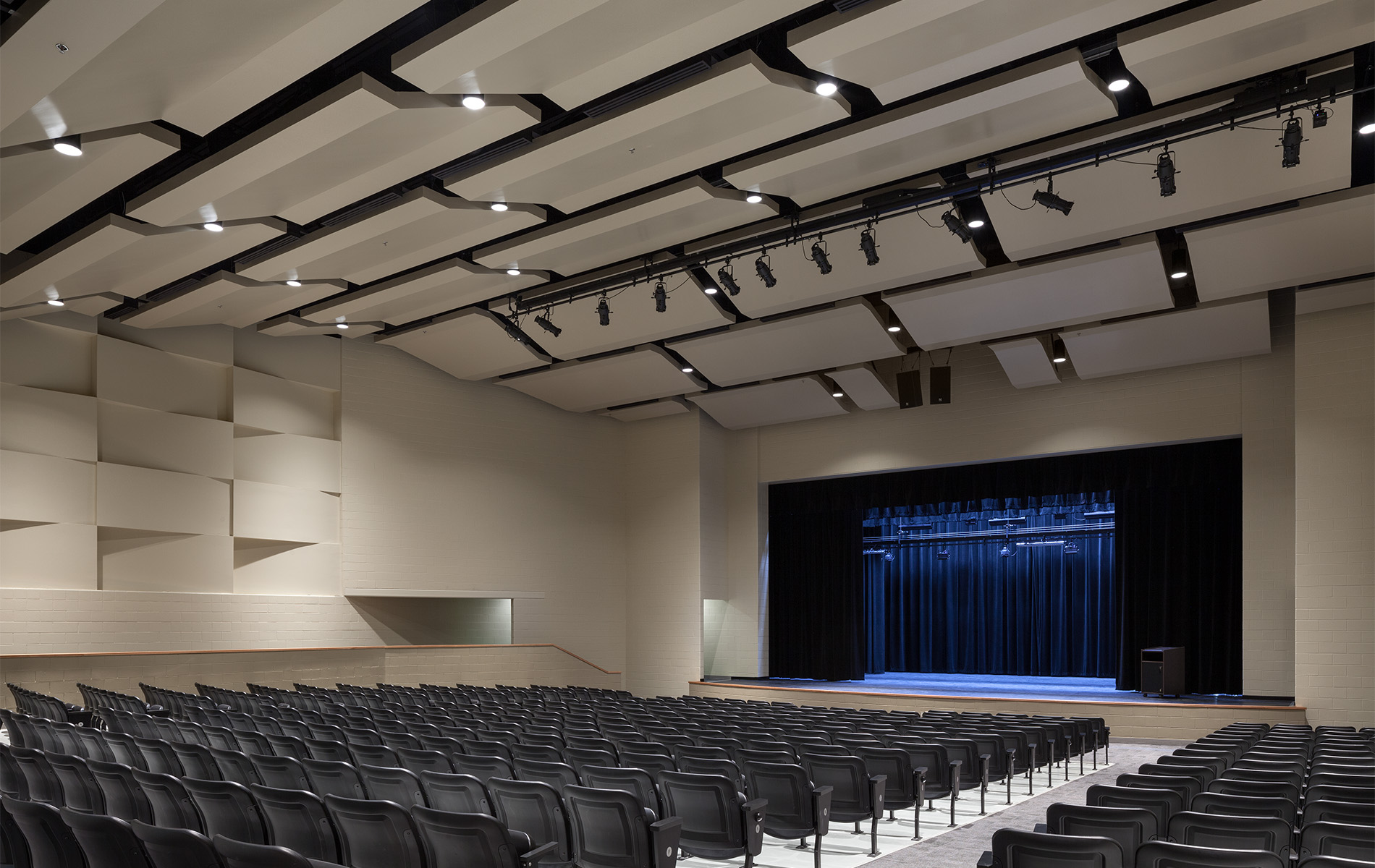 Billy Earl Dade Middle School – Alta Architects