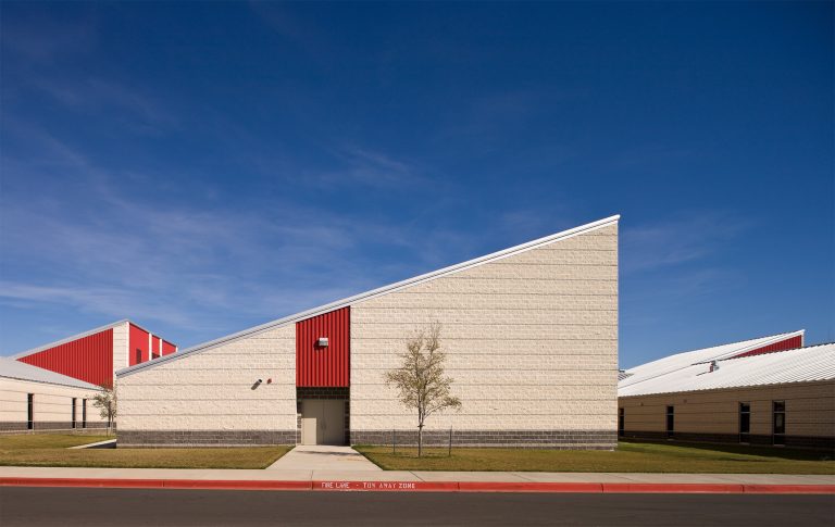 Ann Richards Middle School – Alta Architects