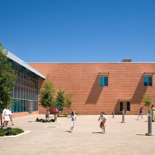 L.G. Pinkston High School – Alta Architects