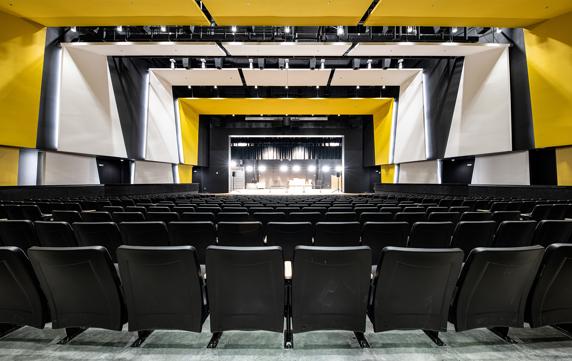 L.G. Pinkston High School – Alta Architects
